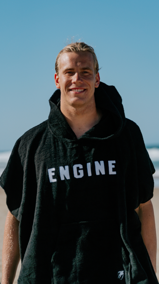 Hooded Towels – Engine Swim Australia
